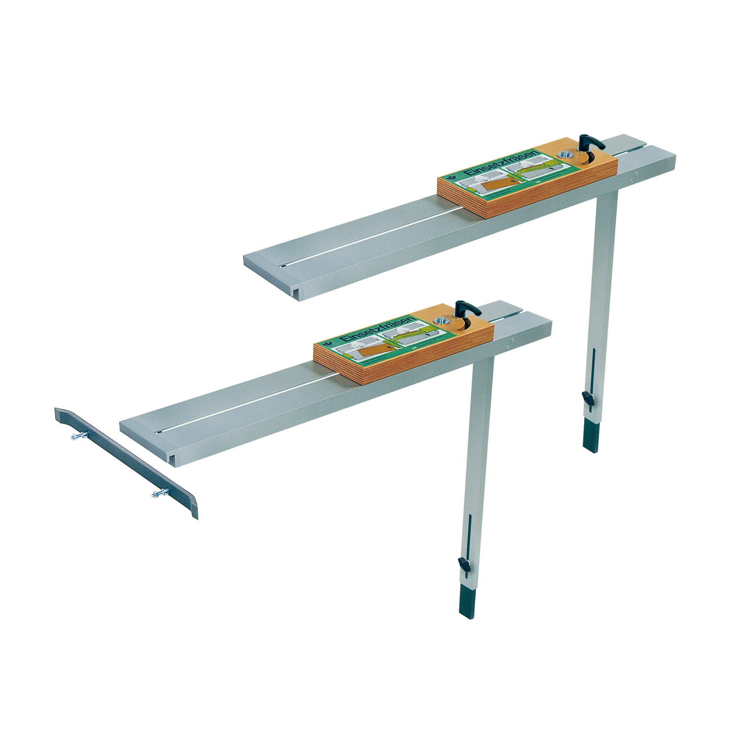 Table extension with kick-back prevention when making stopped cuts ...